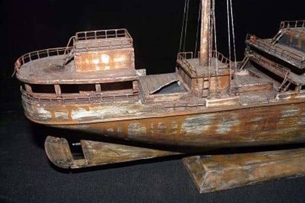 SS Cotopaxi - Le village