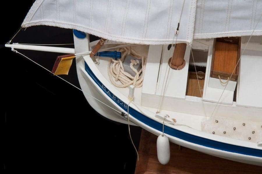 “Le pointu” - Le village